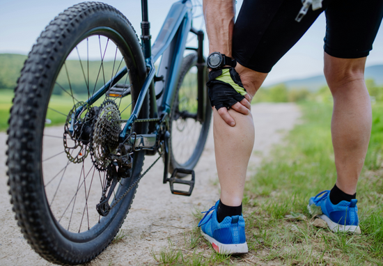 Douleur au mollet : causes fréquentes et solutions efficaces – Nutrielement